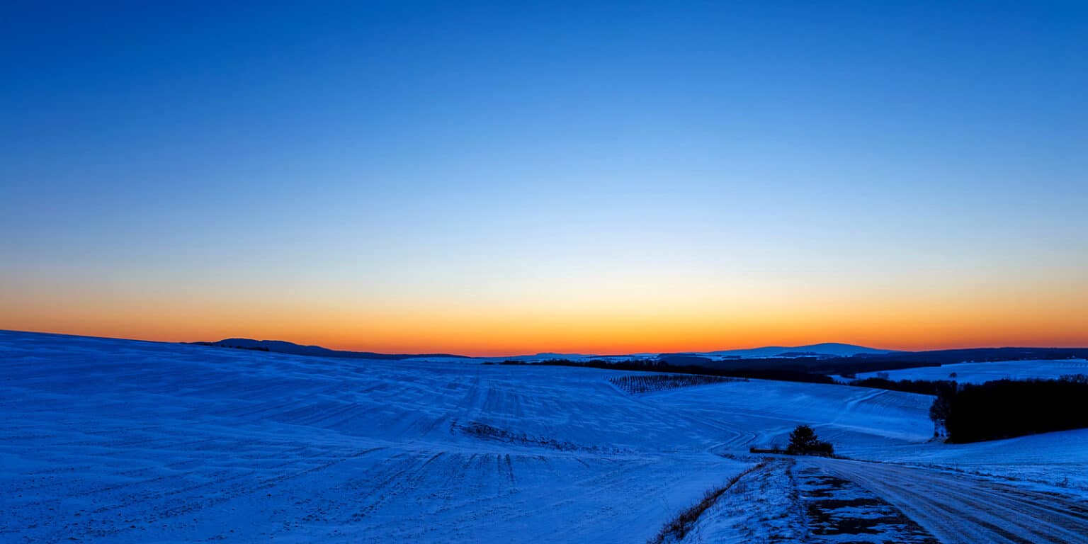 Pulse: Cash is a Favored Method for Purchasing Land - LANDTHINK